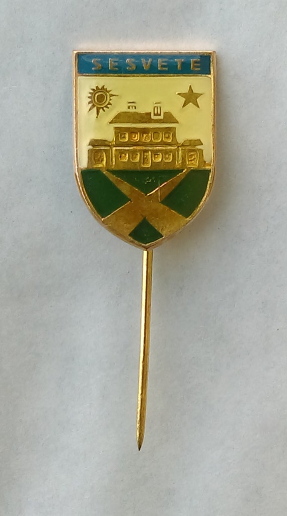 SESVETE Croatia Blason Coat of Arms Vintage Pin Badge | Etsy