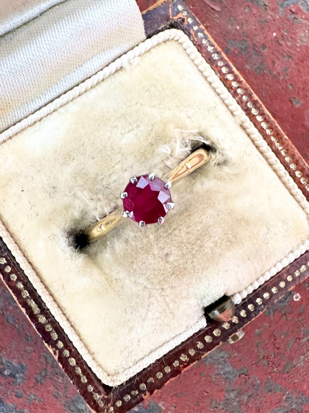 Vintage 18ct Gold Ruby Solitaire Ring - Etsy