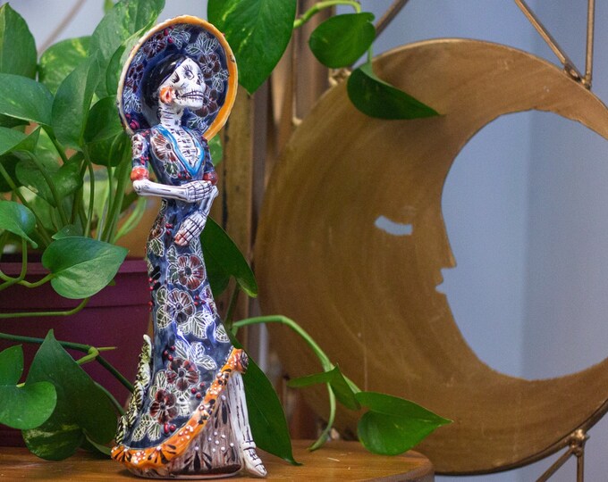 Catrina Statue, Mexican Folk Art, Home Decor - Etsy