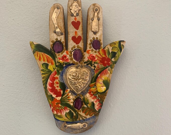 Hamsa Hand | Sacred Heart | Mexican Folk Art | Wall Decor | Milagro - Etsy