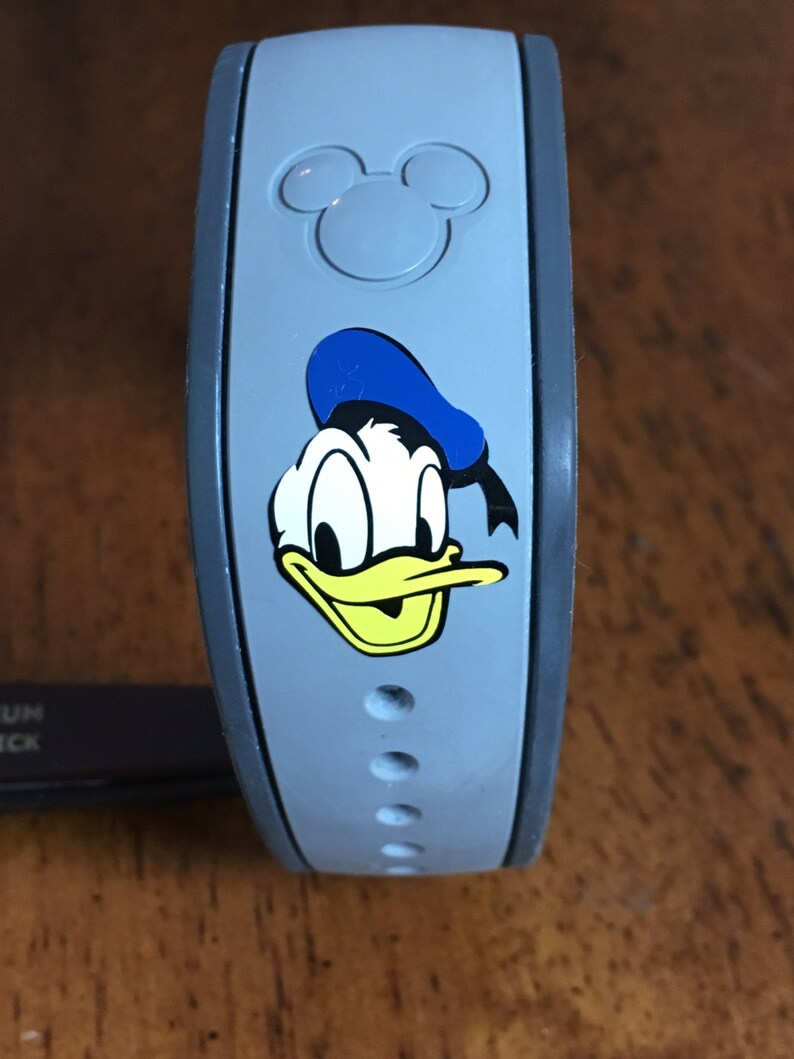 Premium Disney Magic Band Decal/ 9 DESIGNS - Etsy