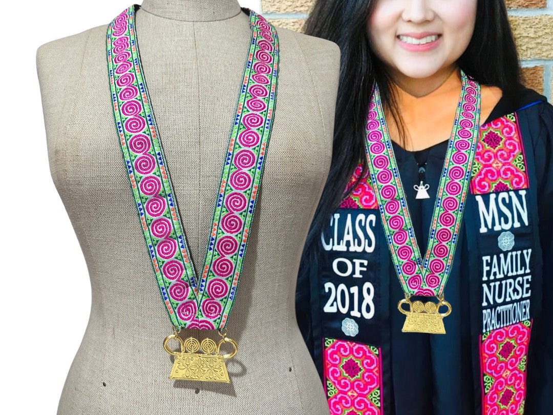29.99 Hmongdangles.com Hmong Award Medallion Hmong Graduation Leis ...