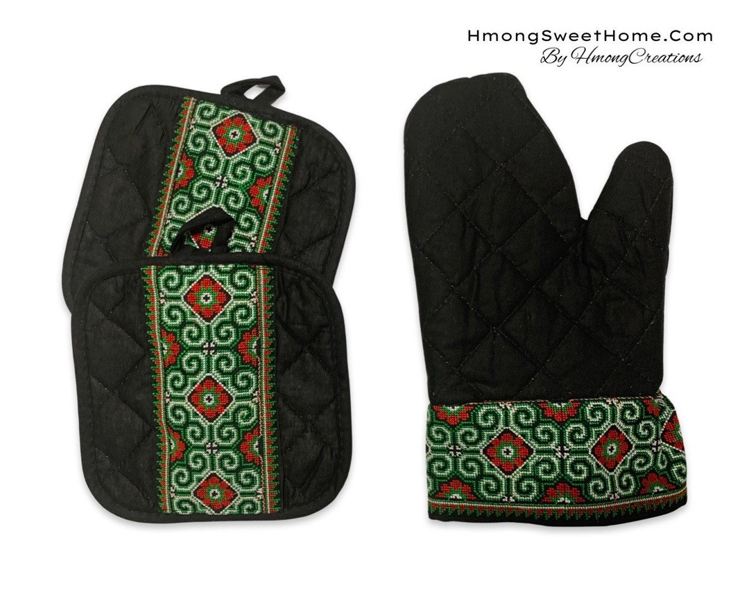 24.99 Hmongsweethome.com Hmong Kitchen Set 3 Items Oven Mitt 2 Pot ...