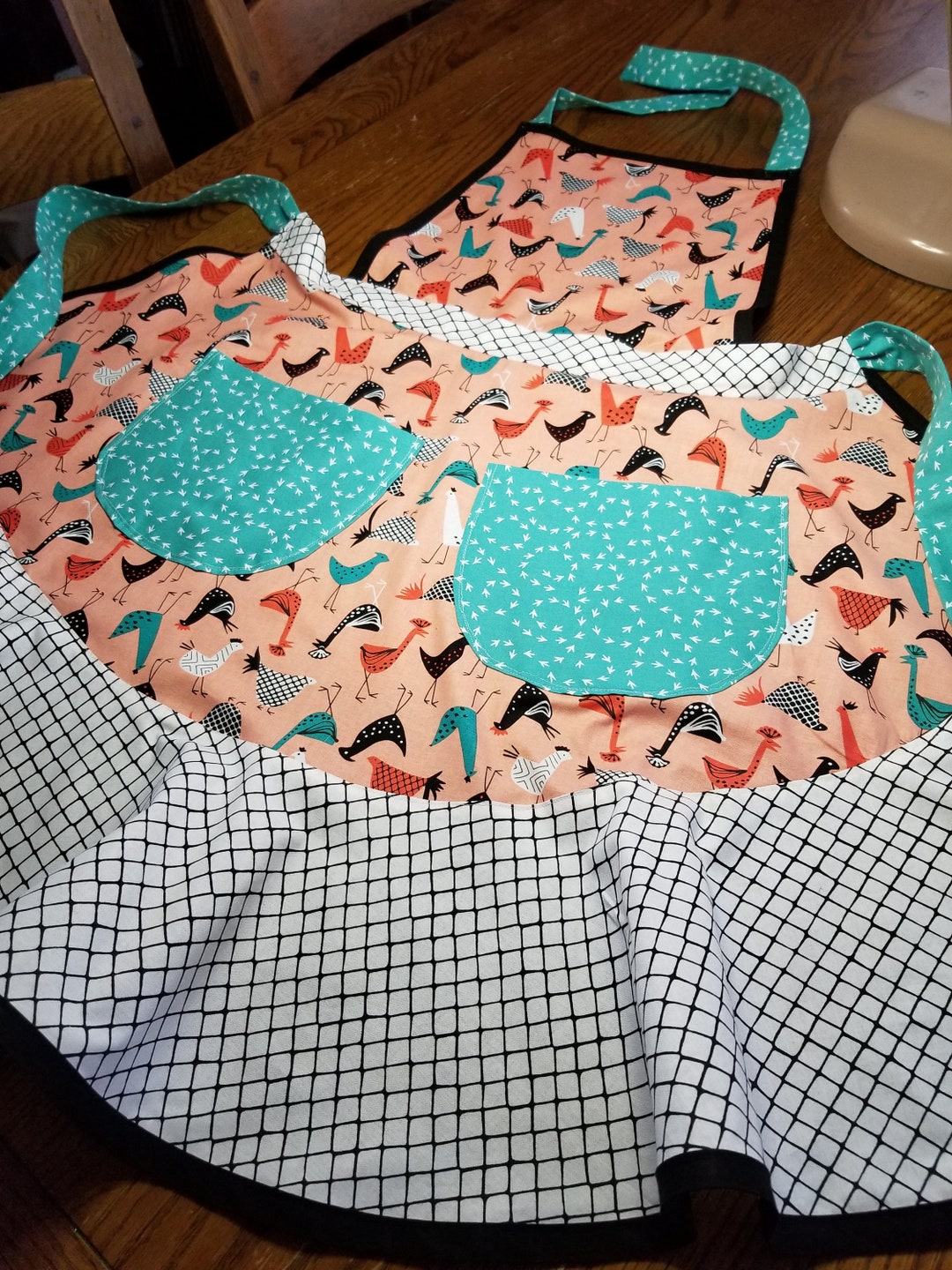 Full Apron, Whimsical Chickens, Retro Inspired, Vintage Inspired - Etsy