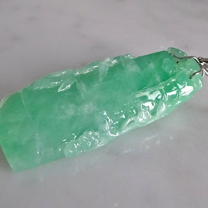 Translucent Carved Jadeite Jade Pendant 18k Vintage - Etsy