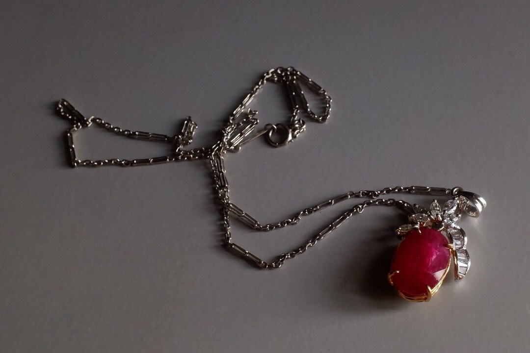 Natural Large Ruby Pendant Necklace 18k Vintage - Etsy