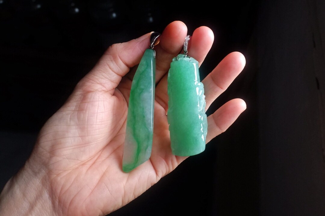 Translucent Carved Jadeite Jade Pendant 18k Vintage - Etsy