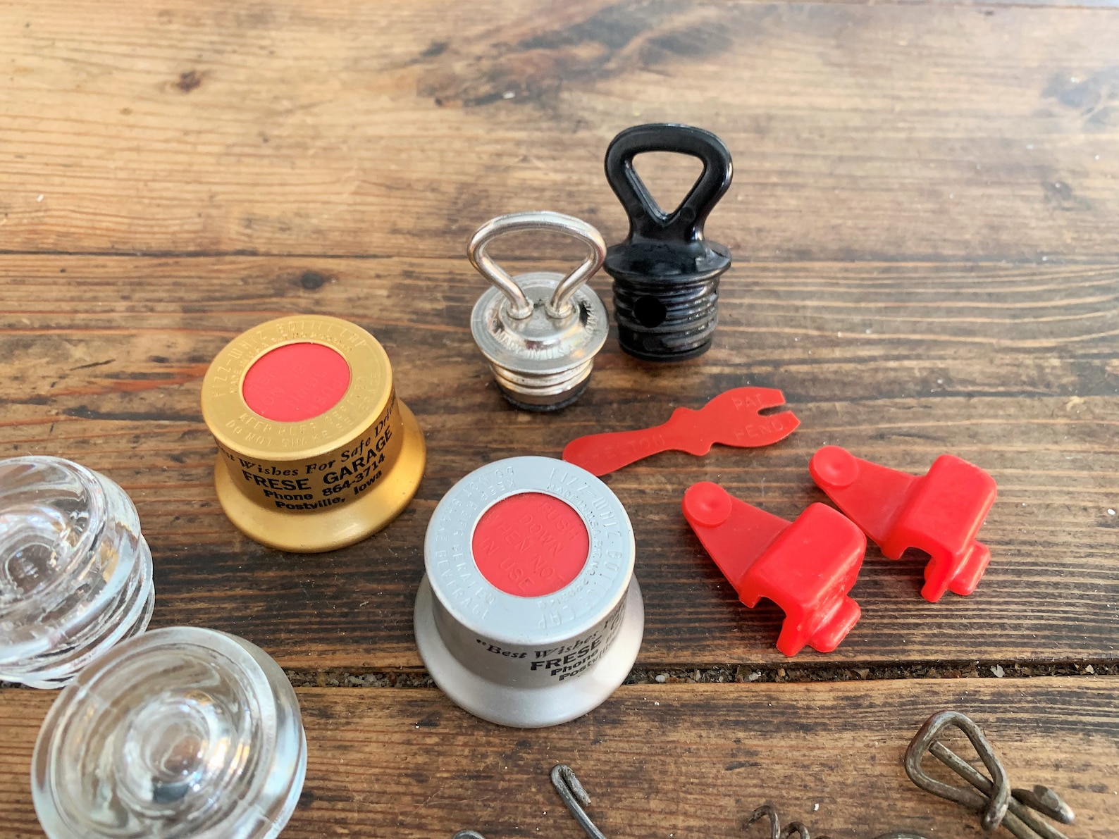 Vintage Bottle Jar Collection of Fizz Whiz Bottle Caps/glass - Etsy