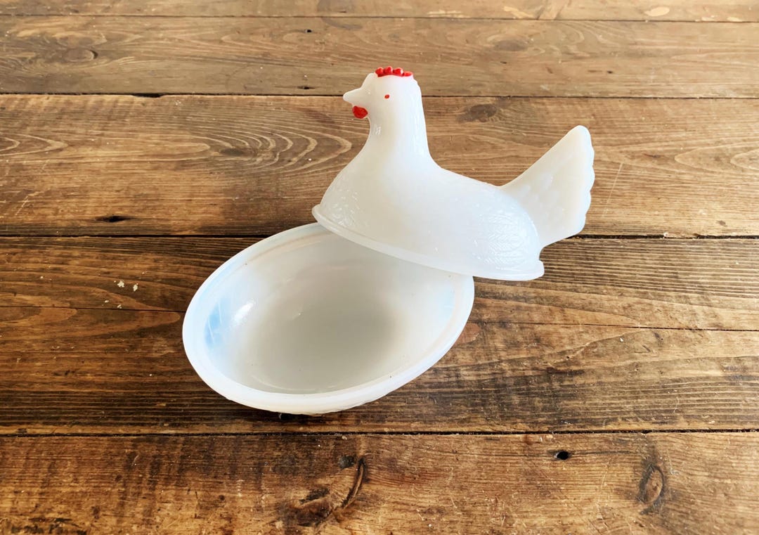 Small Vintage Milk Glass Nesting Hen Unmarked White Glass Nesting Hen ...