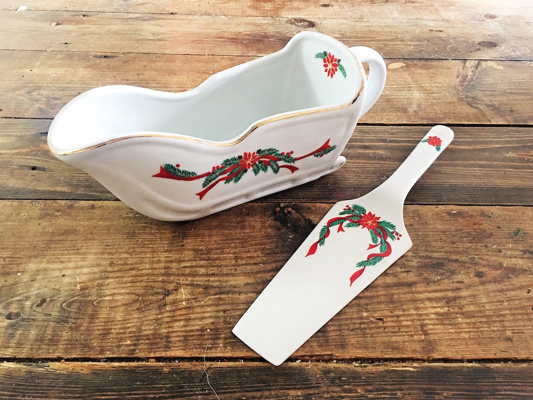 Vintage Porcelain Sleigh Gravy Boat and Matching Pie/cake Server in the ...