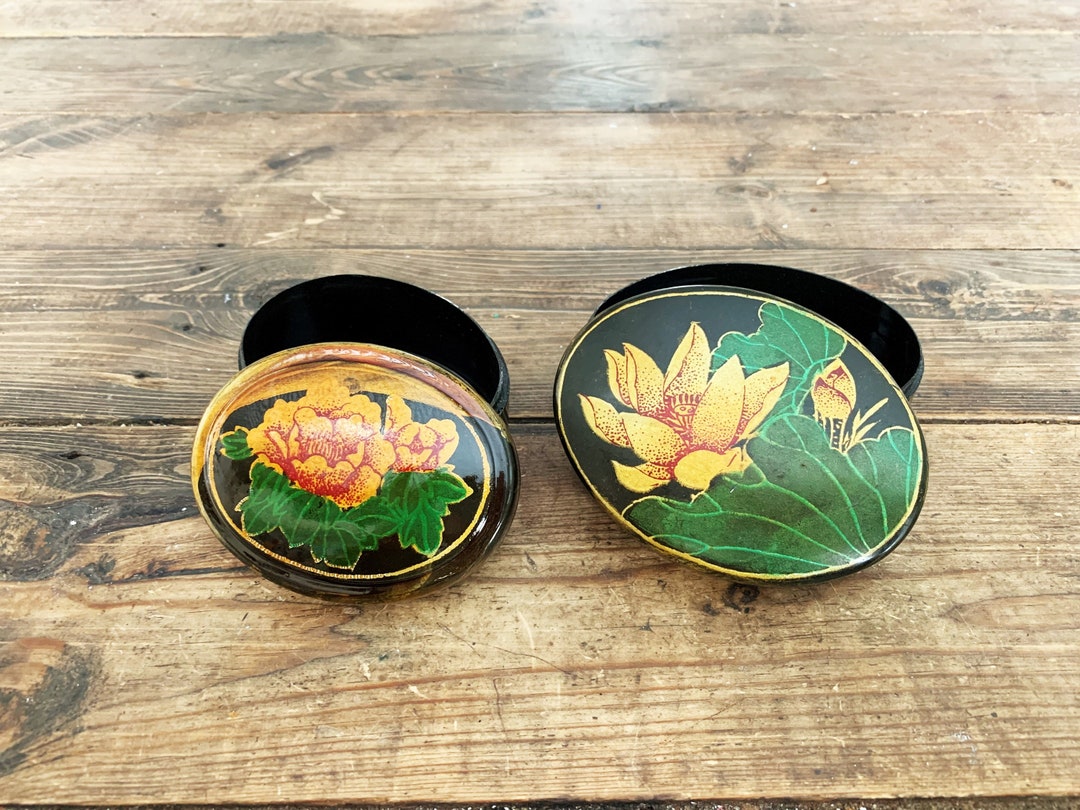 Pair of Vintage Asian Inspired Floral Lacquered Oval Trinket Boxes/vanity Boxes - Etsy
