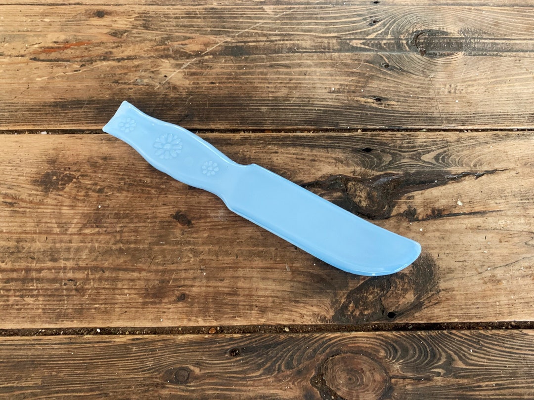 Vintage Baby Blue Glass Knife With Daisy Pattern Handle Glass Slicing ...