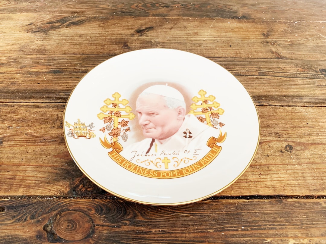 1987 Porcelain Plate Featuring His Holiness Pope John Paul II Religious ...