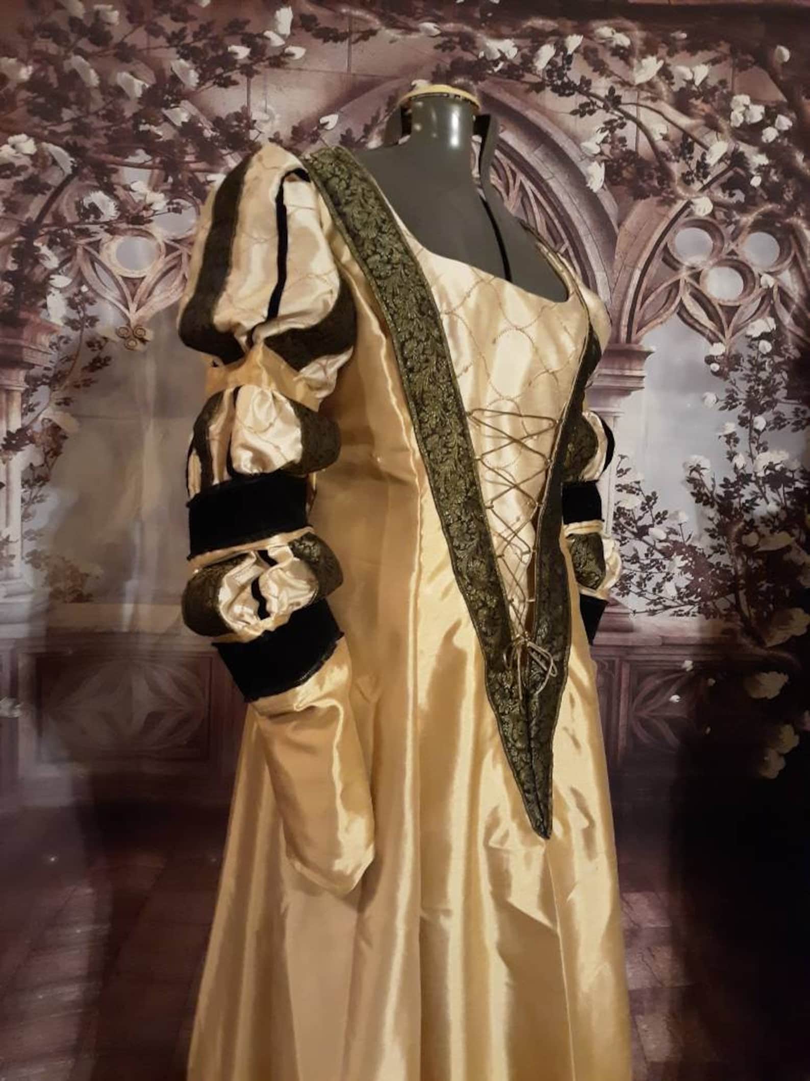 Medieval Queen or Princess - Etsy