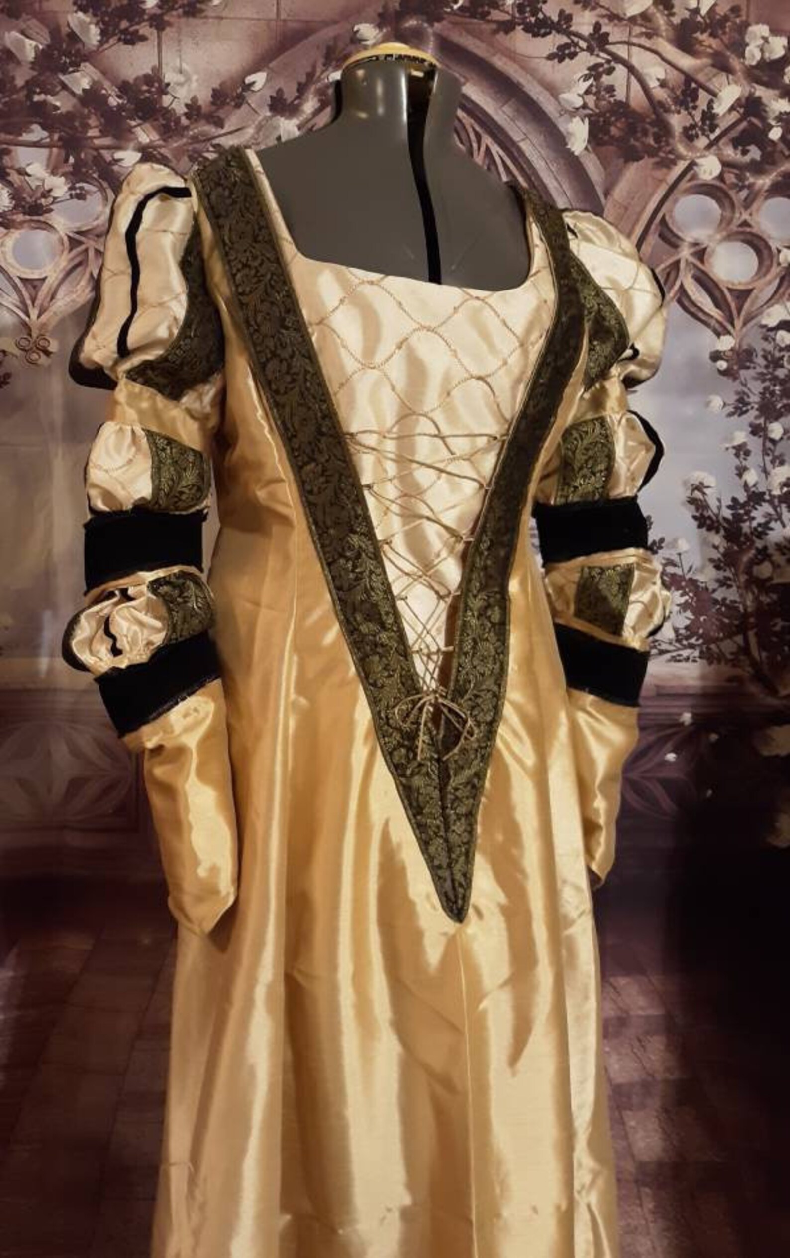 Medieval Queen or Princess - Etsy