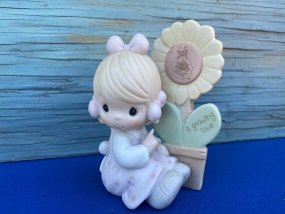 Vintage Precious Moment Collectors Club1987girl Figurinea | Etsy