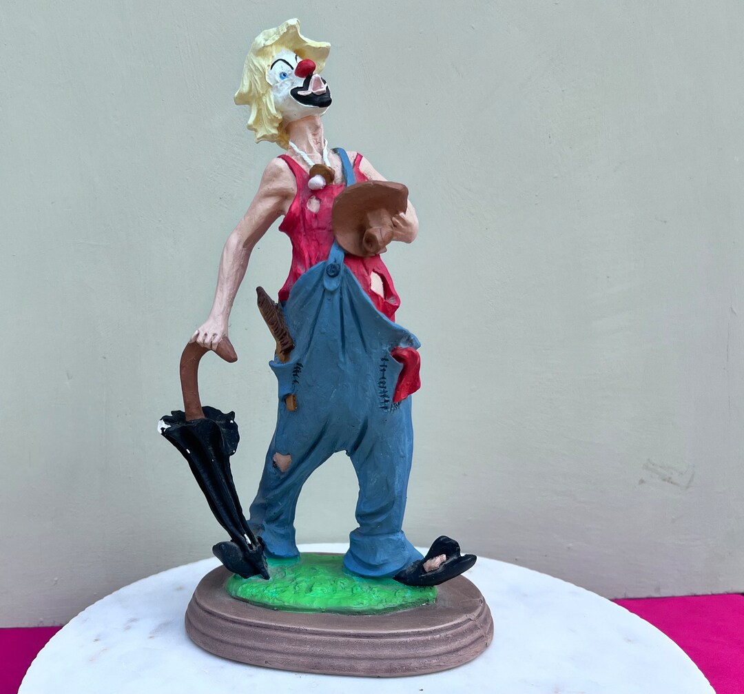 Vintage Clown Statue Figurine,decorative Figurine,clown Standing W ...
