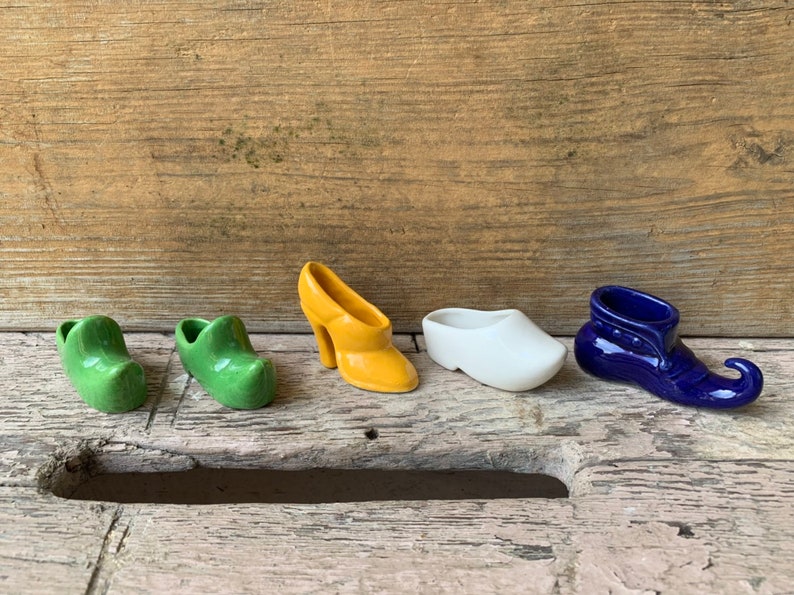 Mini Collection of 5 Vintage Small Ceramic Shoes - Etsy