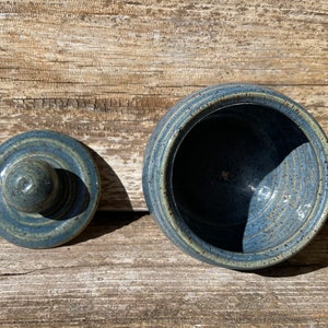 Blue Studio Pottery Honey Pot With Bees Signed Lee Anne - Etsy