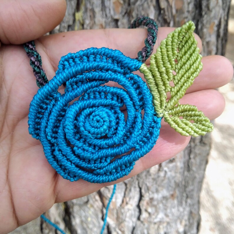 Macrame Rose Necklace Hippie Floral Necklace Adjustable - Etsy