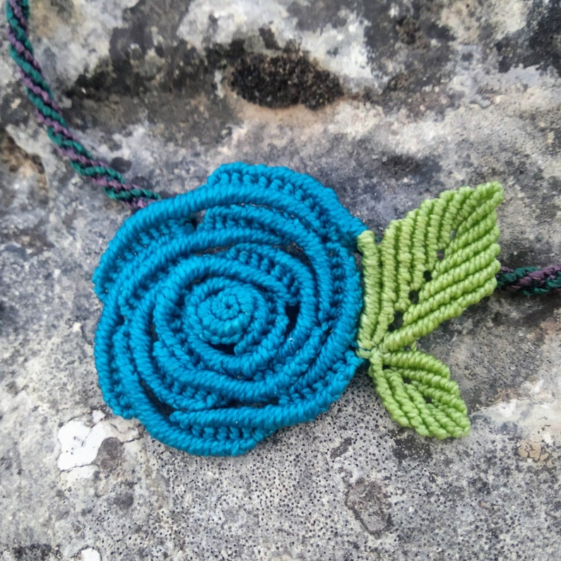 Macrame Rose Necklace Hippie Floral Necklace Adjustable - Etsy