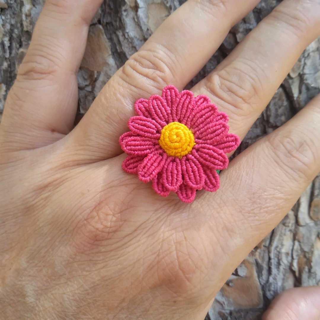 Pink Daisy Ring, Macrame Flower Ring, Floral Adjustable Ring ...