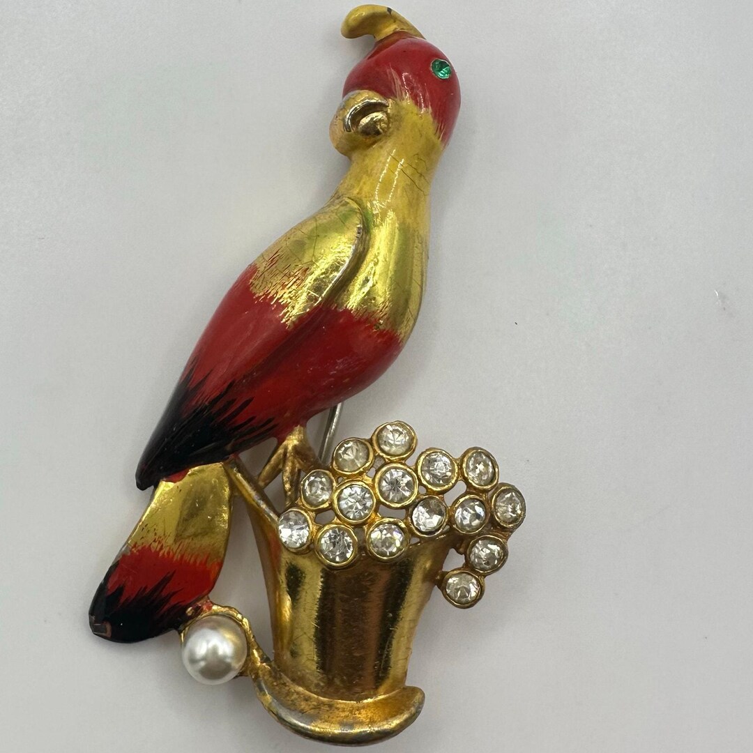 Coro 1940s Vintage Gold Plated Red Enamel Rhinestones Faux Pearl Parrot ...