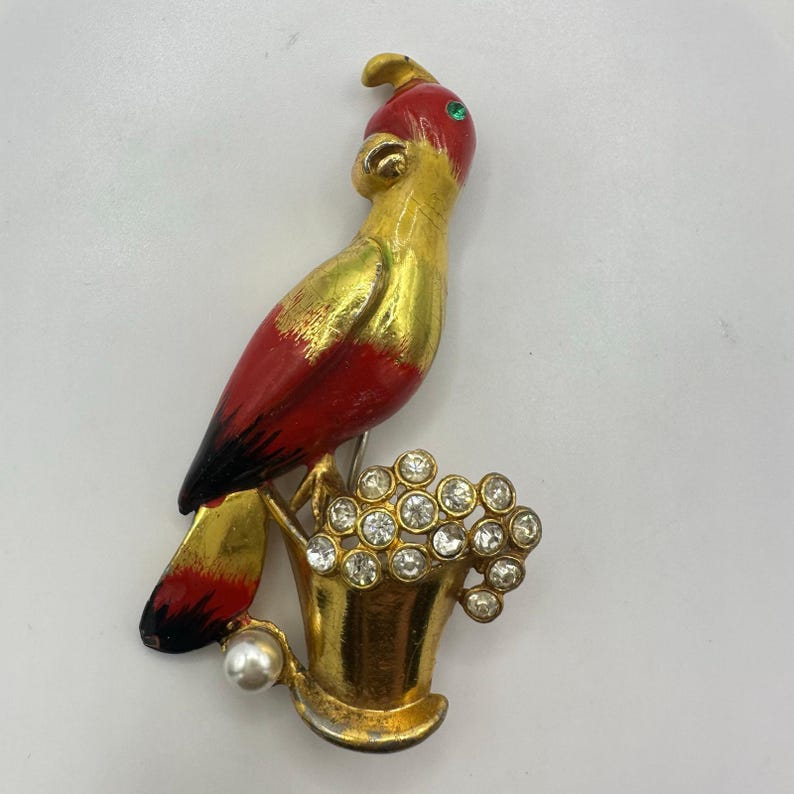 Coro 1940s Vintage Gold Plated Red Enamel Rhinestones Faux Pearl Parrot ...