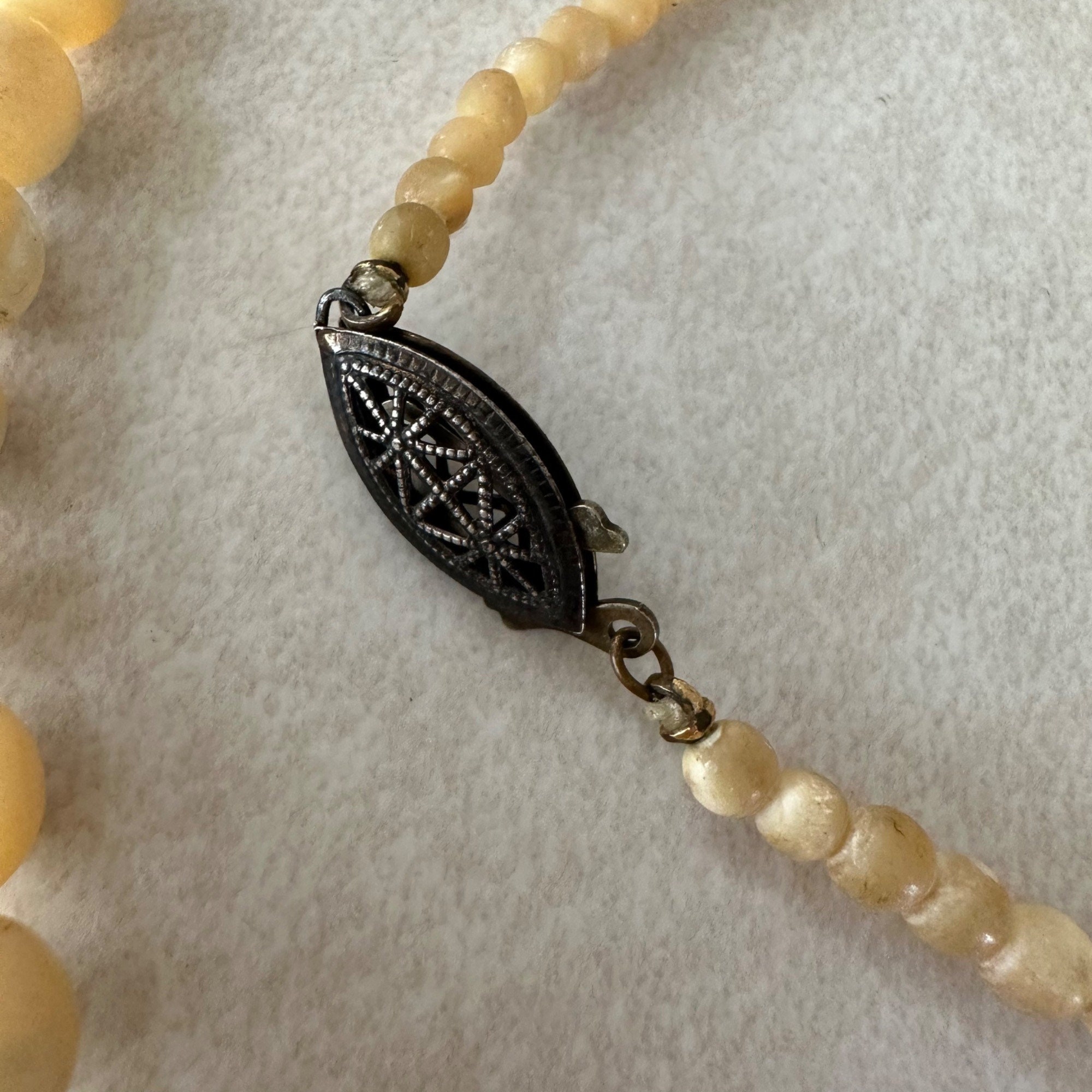 Antique 1900s 1920s Balamut Mother of Pearl Graduated Beaded Necklace ...
