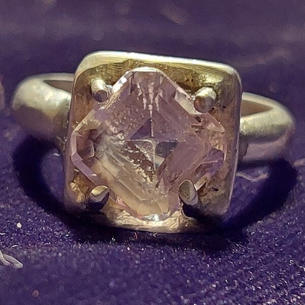 Pink Beryl Ring - Etsy