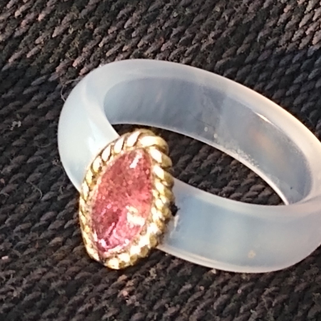 Anillo de piedra sobre piedra rosa sobre rosa turmalina de rubelita ...