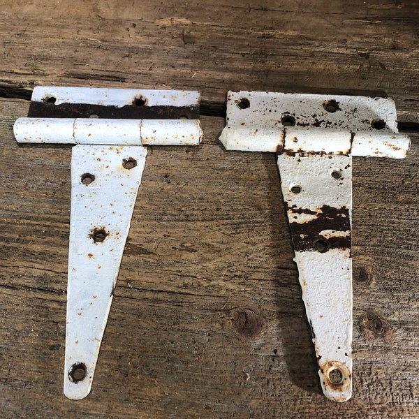 Rusty Hinge - Etsy