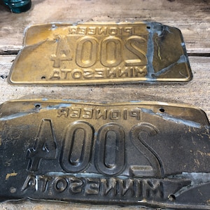 Vintage License Plates, Minnesota Pioneer 2004 - Etsy