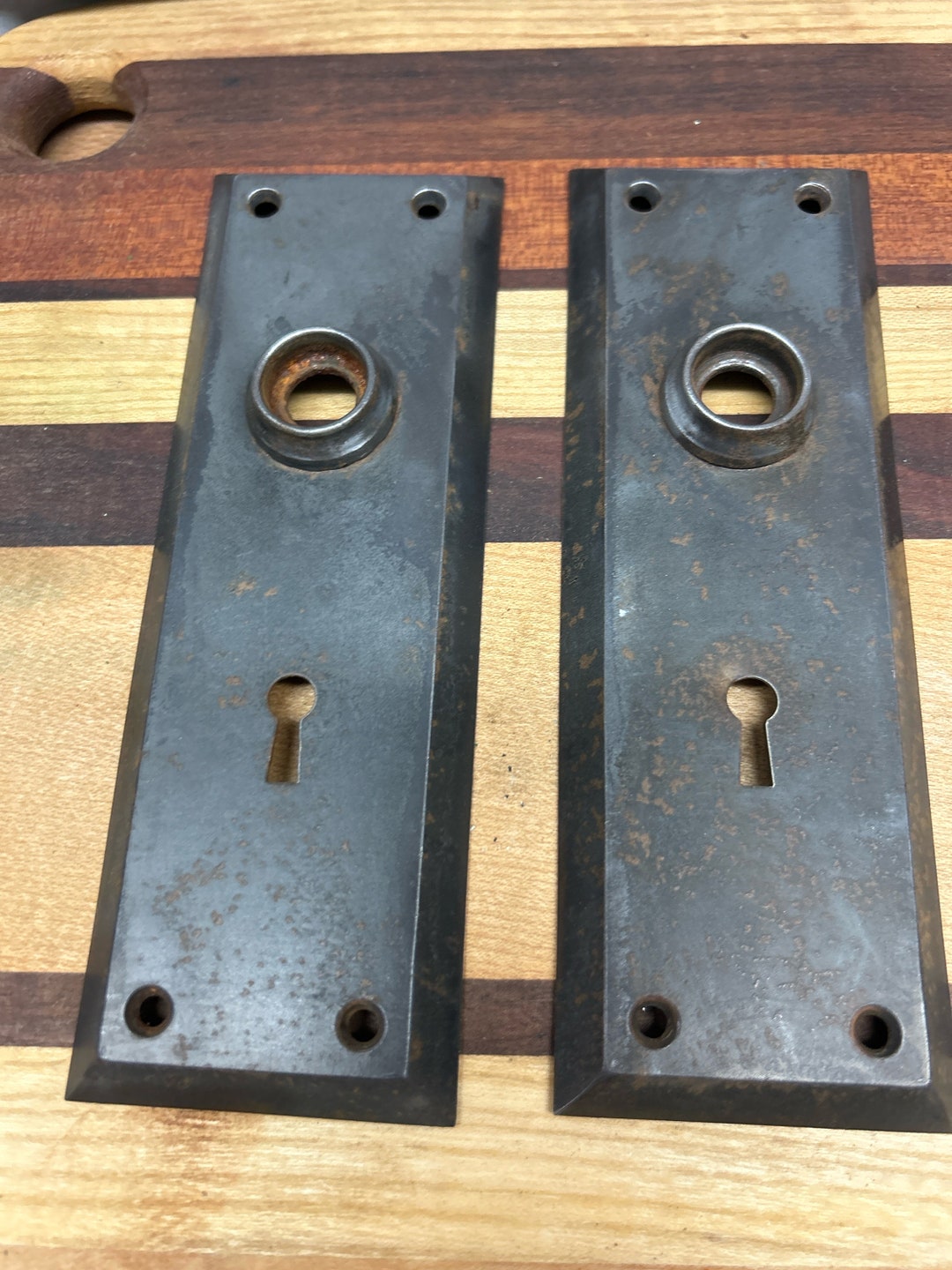 Victorian Authentic Metal Base Plates Door Knob, Door Handles Back ...