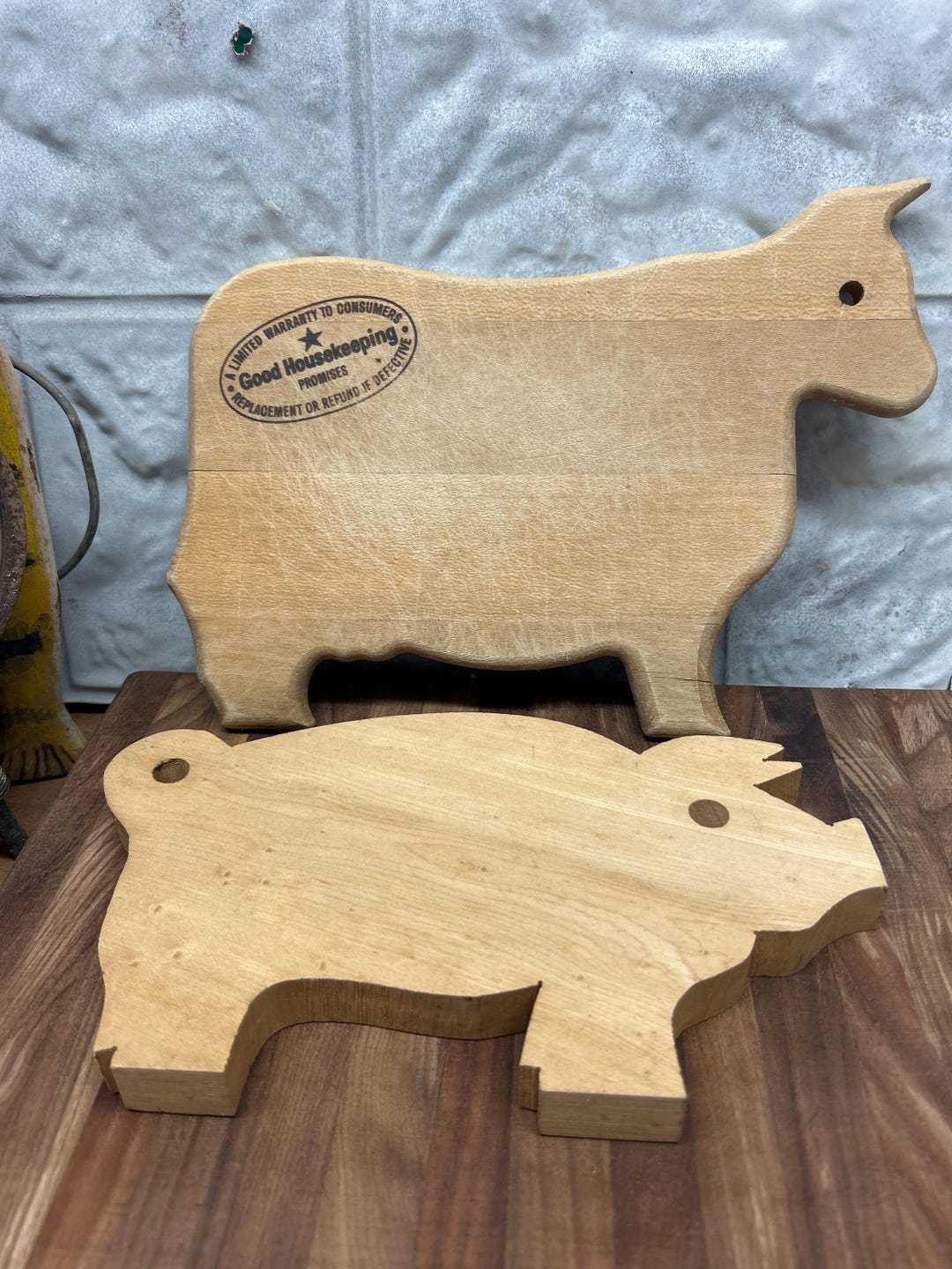 Vintage Farmhouse Wood Cutting Boards . Good Housekeeping. Farm Kitchen ...