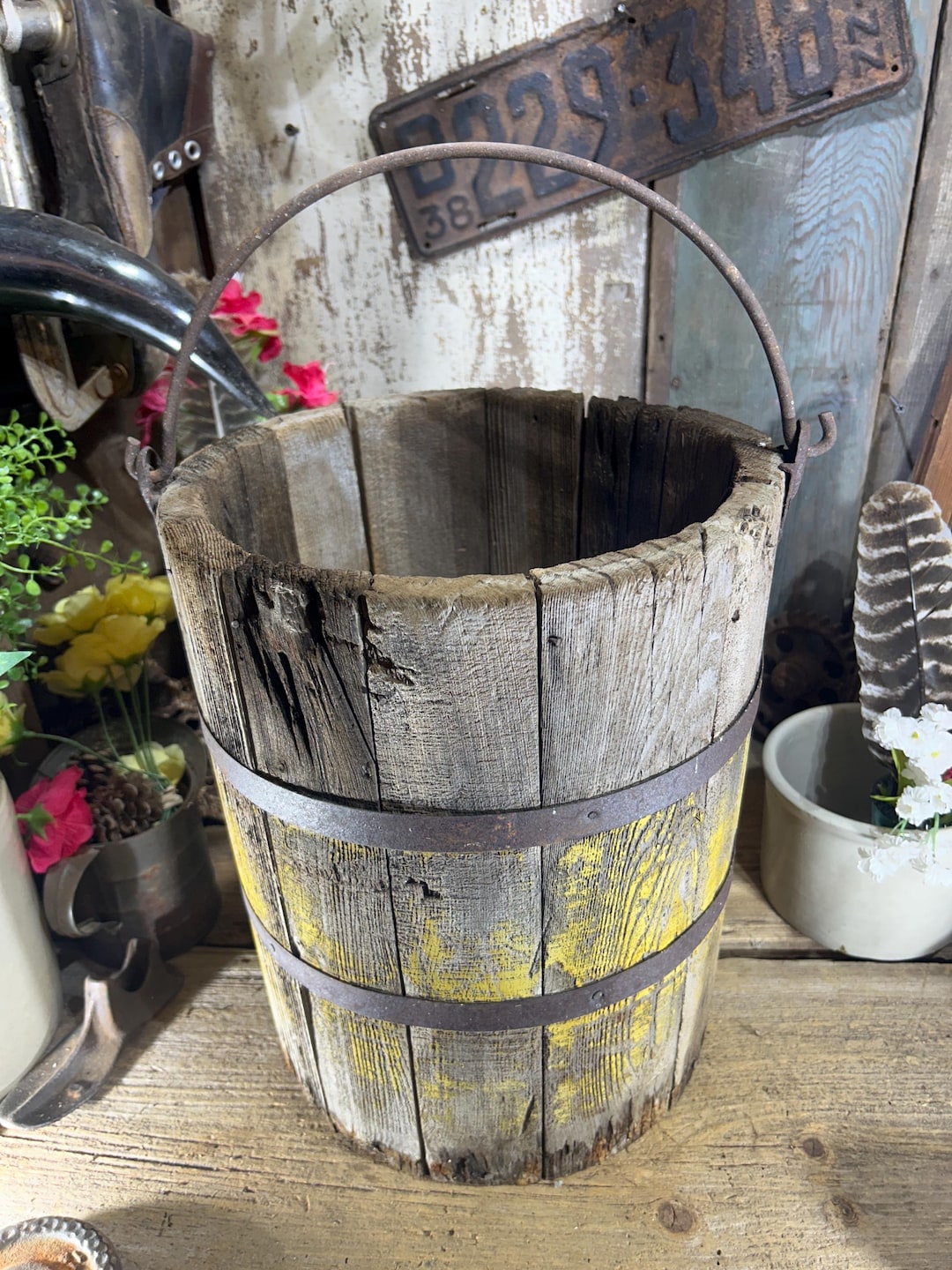 Primitive Water Well Bucket.... Farm Salvage. Garden ,,flowers, Porch ...