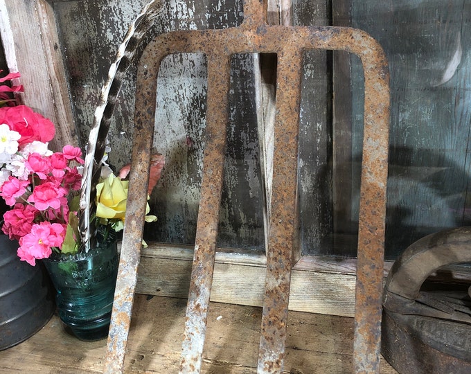 Antique Pitch Fork, From the Barn. Garden Fork, Potatoe Fork - Etsy
