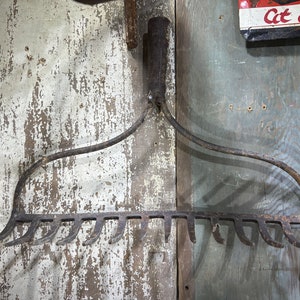 Salvage Rustic Garden Rake Head Garden Wall Art / Farm, Hanger - Etsy