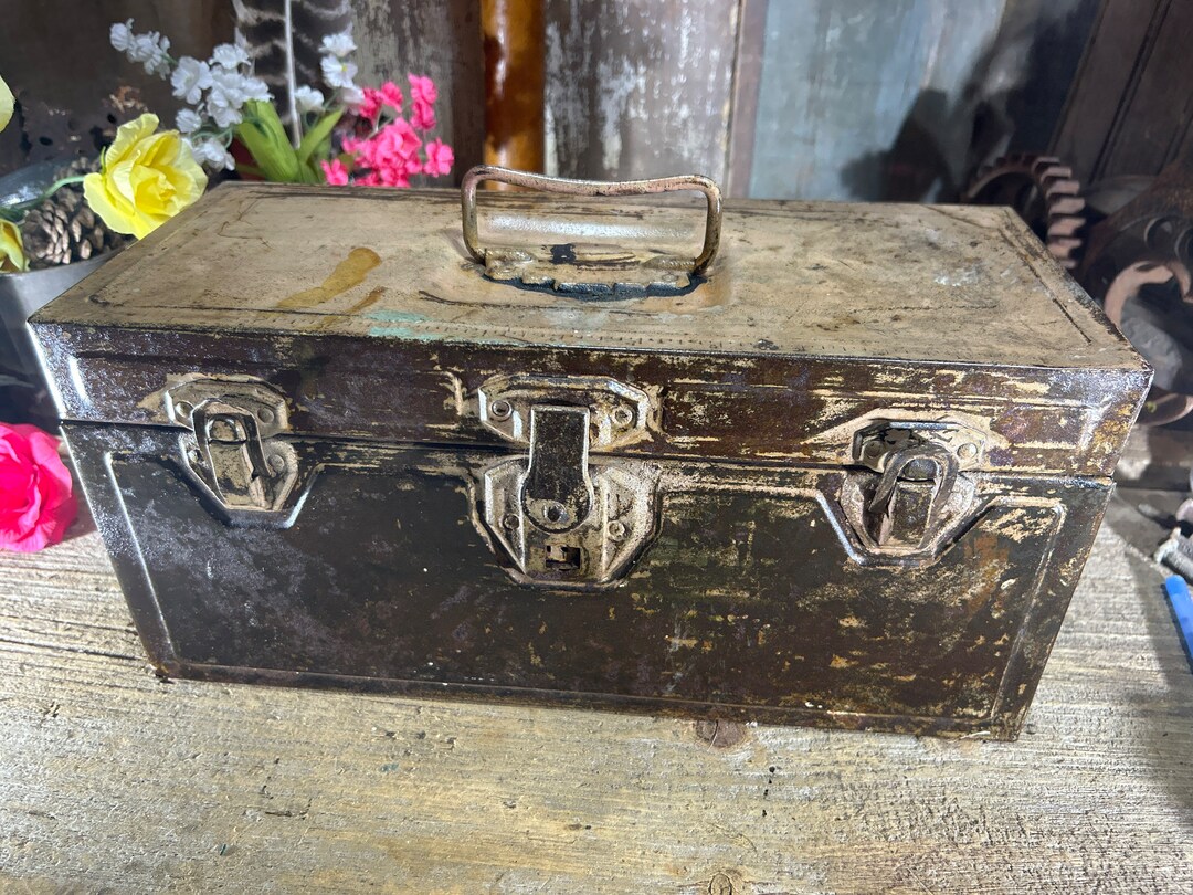 Metal Tool Box, Craft Box, Cleaned, Metal Crate Box. - Etsy