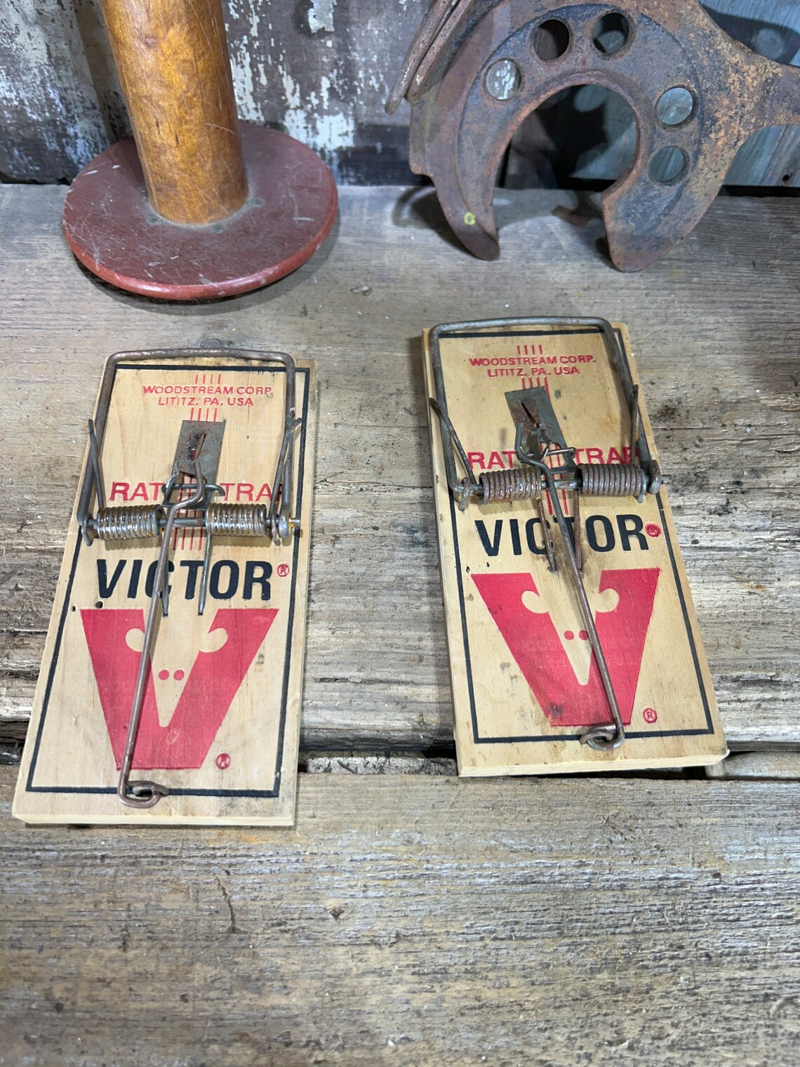 2 Vintage Barn Rat Traps. Animal Trap . Farm..cleaned - Etsy