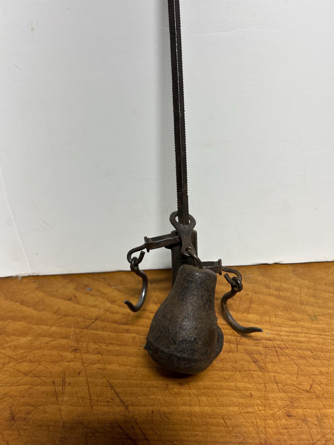 Vintage Hanging Iron Farm Scale Hay/tobacco/meat W/sliding Counter ...
