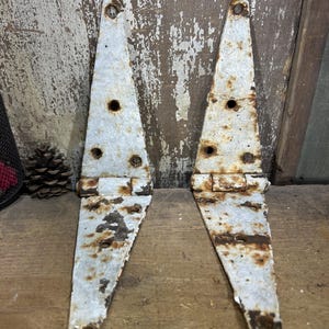 Vintage Antique Rusty Architectual Salvage Door Gate Barn Hinges. Pair ...