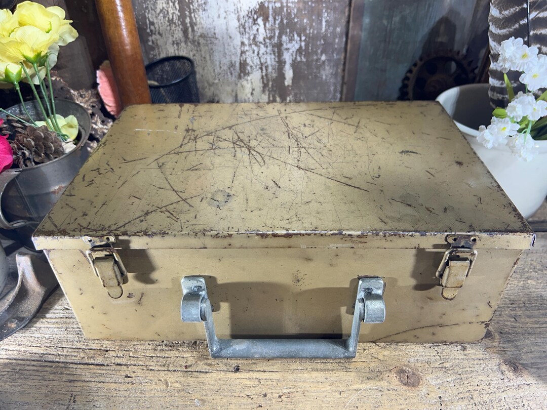 Metal Tool Box, Craft Box, Cleaned, Metal Crate Box. - Etsy