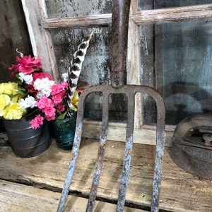 Antique Pitch Fork, From the Barn. Garden Fork - Etsy