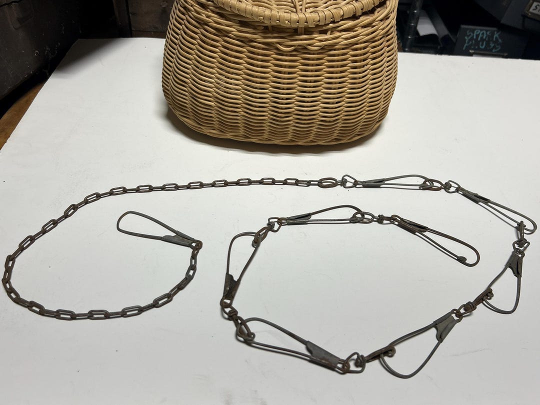 Vintage Fish Stringer, Chain Line Fishing .. Fish Display Cabin - Etsy
