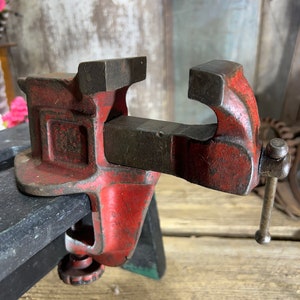 Vintage Small Vice, 2 “ Jaws - Etsy