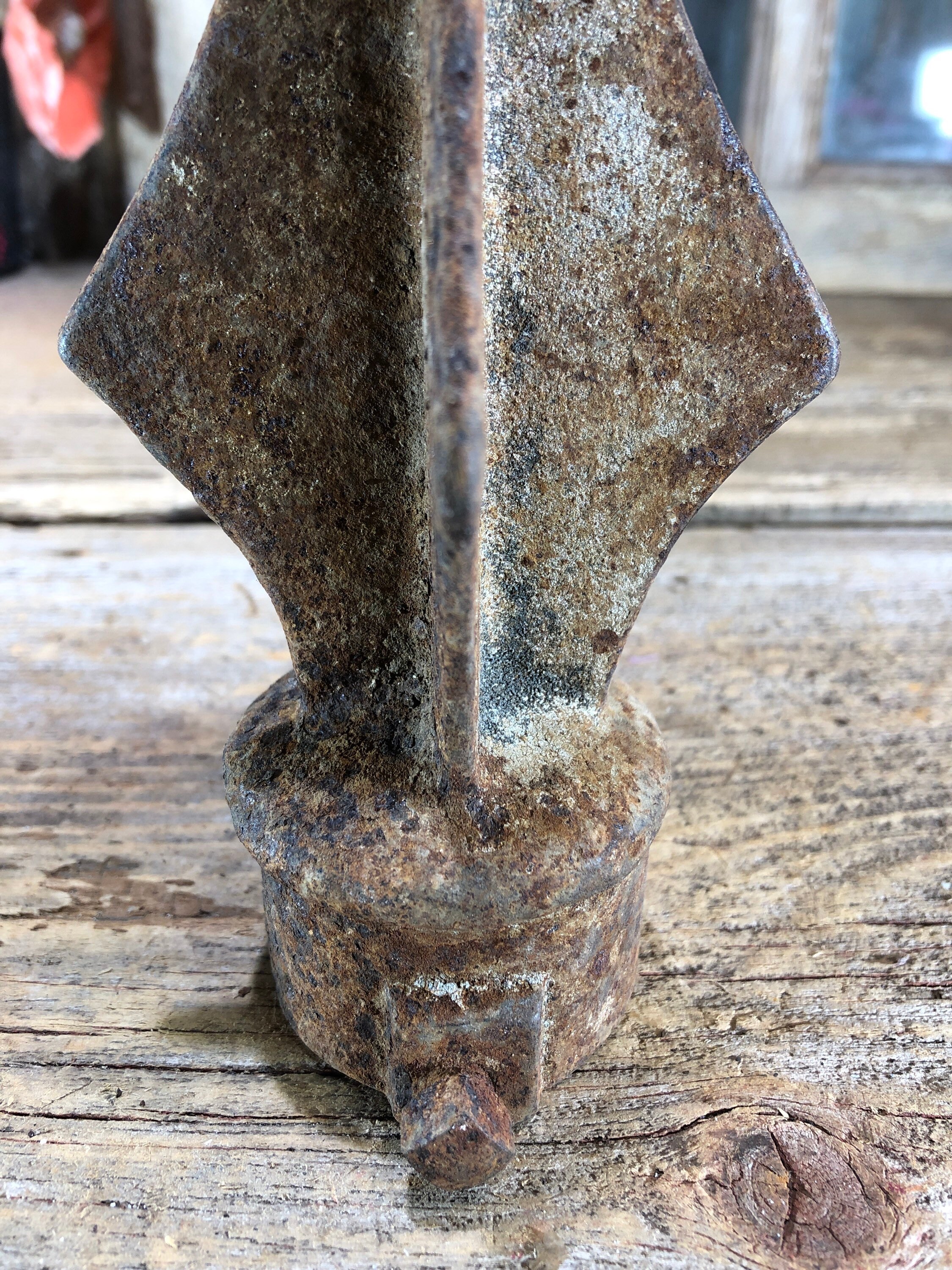 Flag Pole/ Gate Topper/ Cast Iron | Etsy