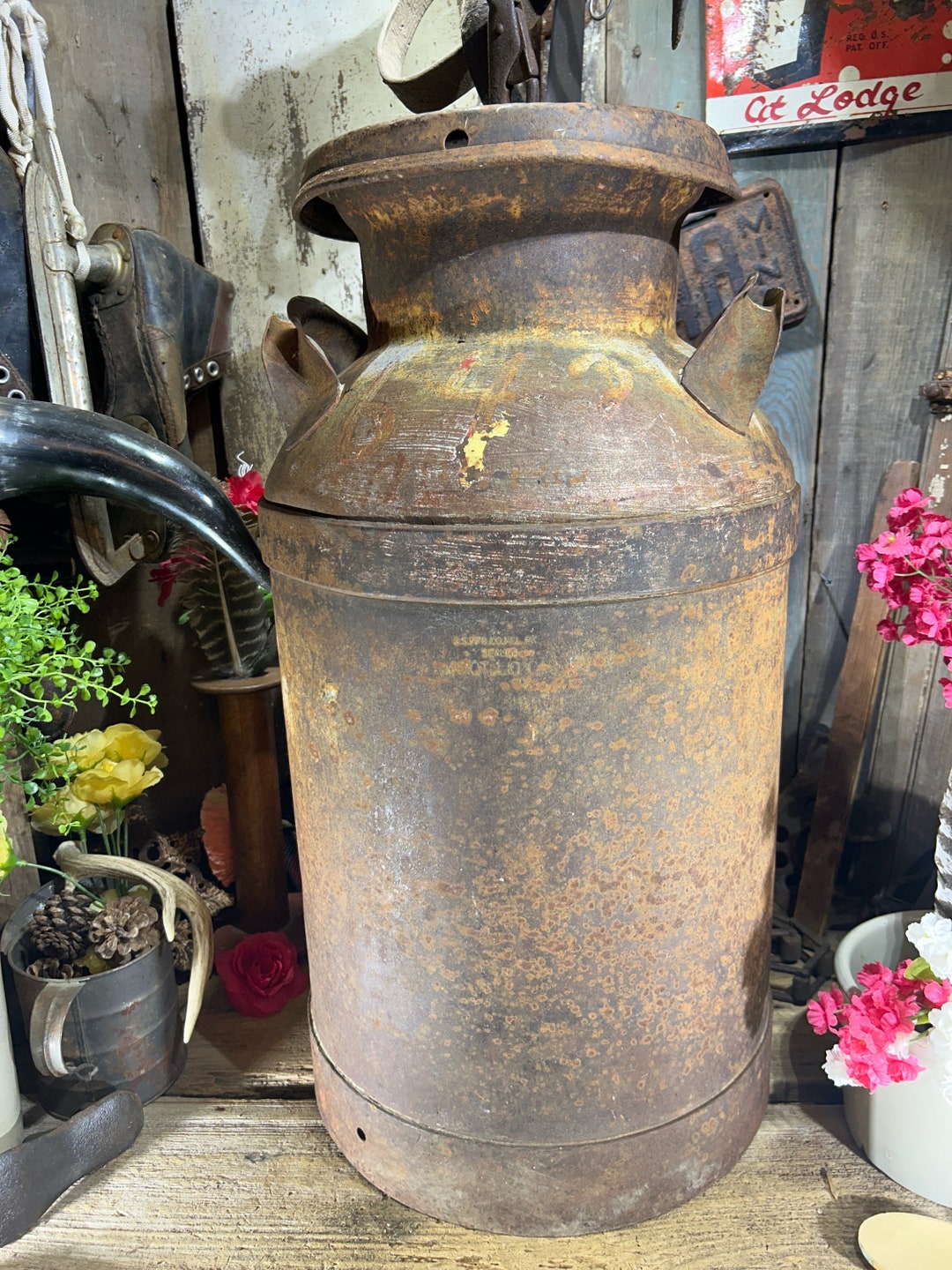 Vintage 10 Gallon Milk Can Syrup Bucket.... Farm Salvage. Garden ...