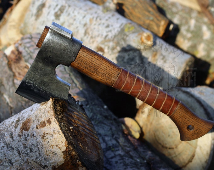 Small Bearded Finnish Axe With Short Handle and Leather - Etsy