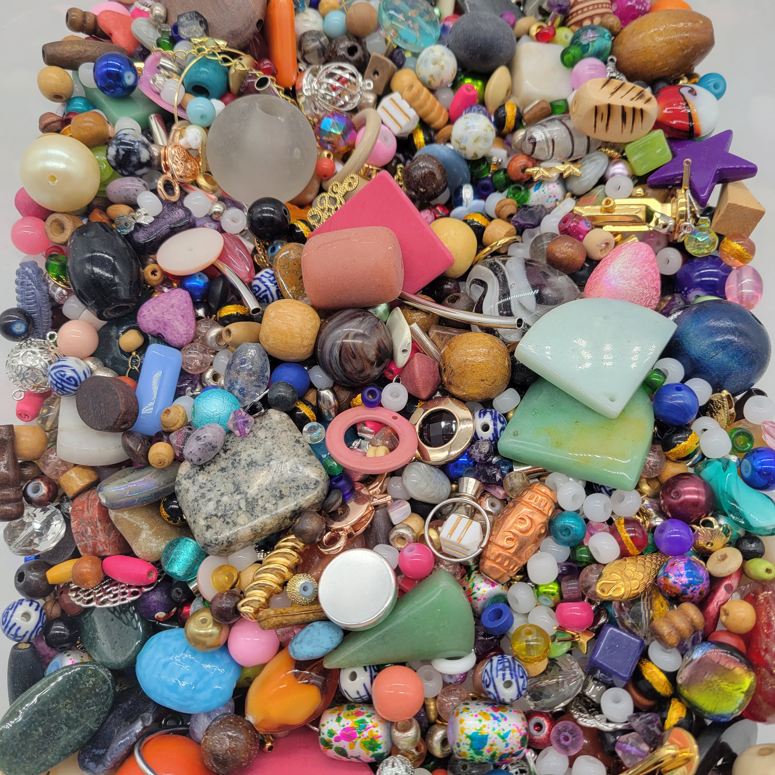 1/2 Lb Assorted Beads and Findings, Destash Beads for Jewelry Making ...